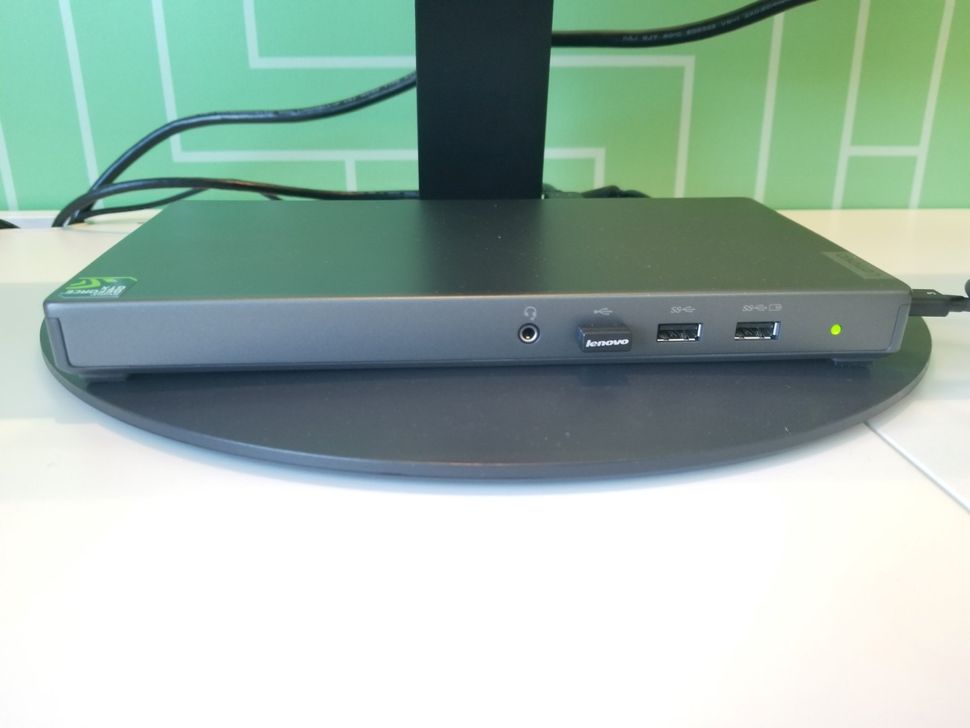 The External Graphics Docks At CES 2018 | Tom's Hardware