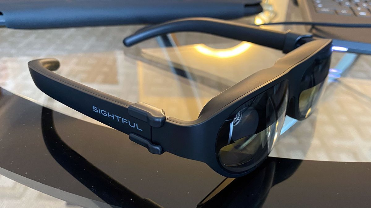This AR Laptop Promises a 100-inch Virtual Screen, But Limits You to ...