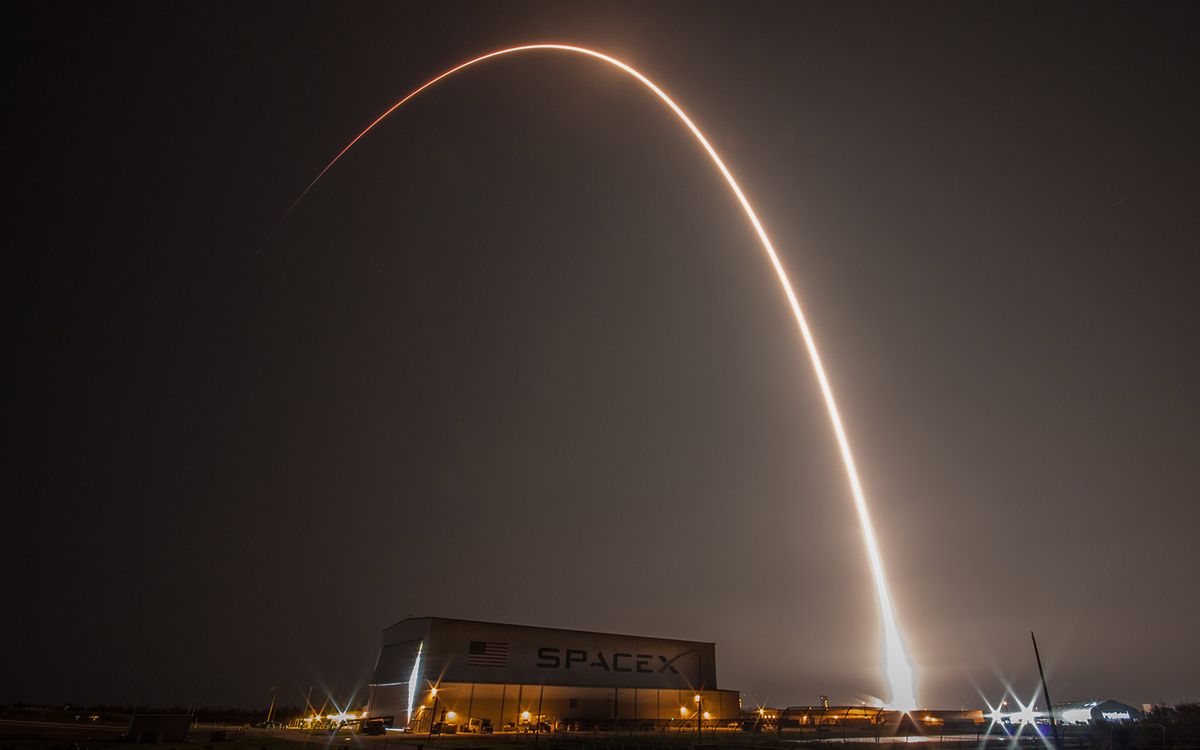 SpaceX's Dazzling Nighttime Launch of the SES-12 Satellite in Photos ...