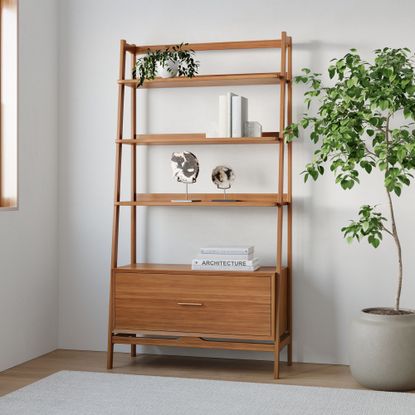 Meryl Streep's bookless shelves are ahead of a design trend | Homes and ...