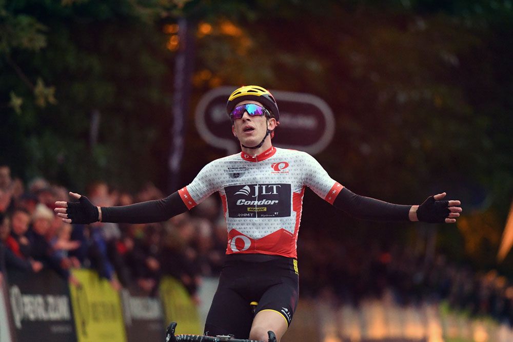 Jon Mould and Alice Barnes triumph in Stevenage Tour Series round ...