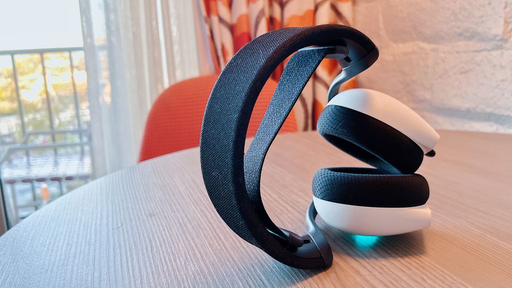 Alienware AW720H review | TechRadar