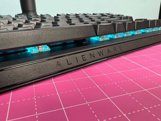 Alienware AW420K review: a wholly satisfying tenkeyless gaming keyboard ...