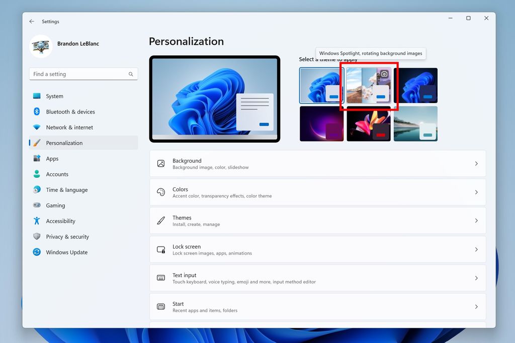 Microsoft tests new Windows 11 'spotlight' theme with Insiders in the ...