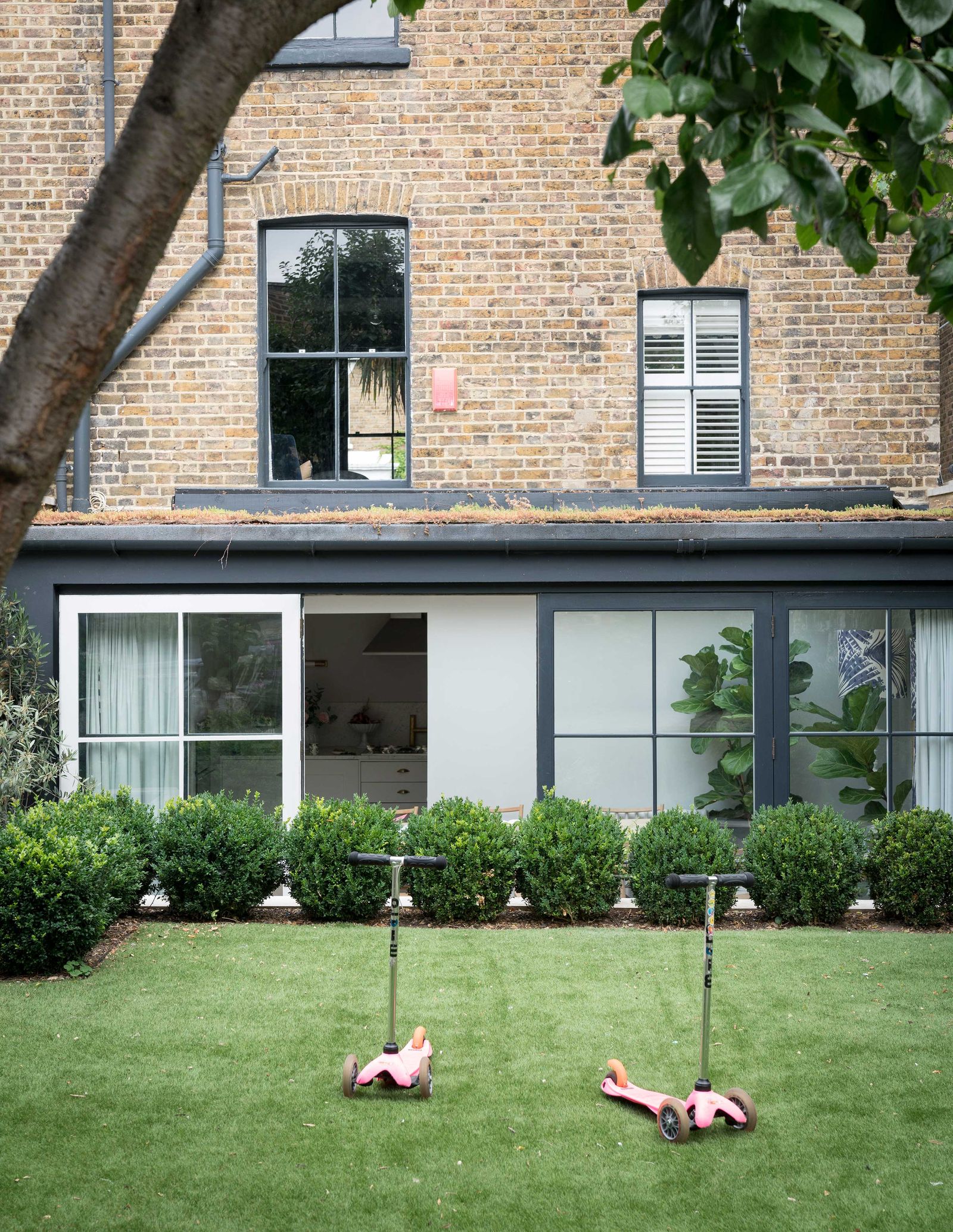 Garden edging ideas: 18 stylish borders | Gardeningetc