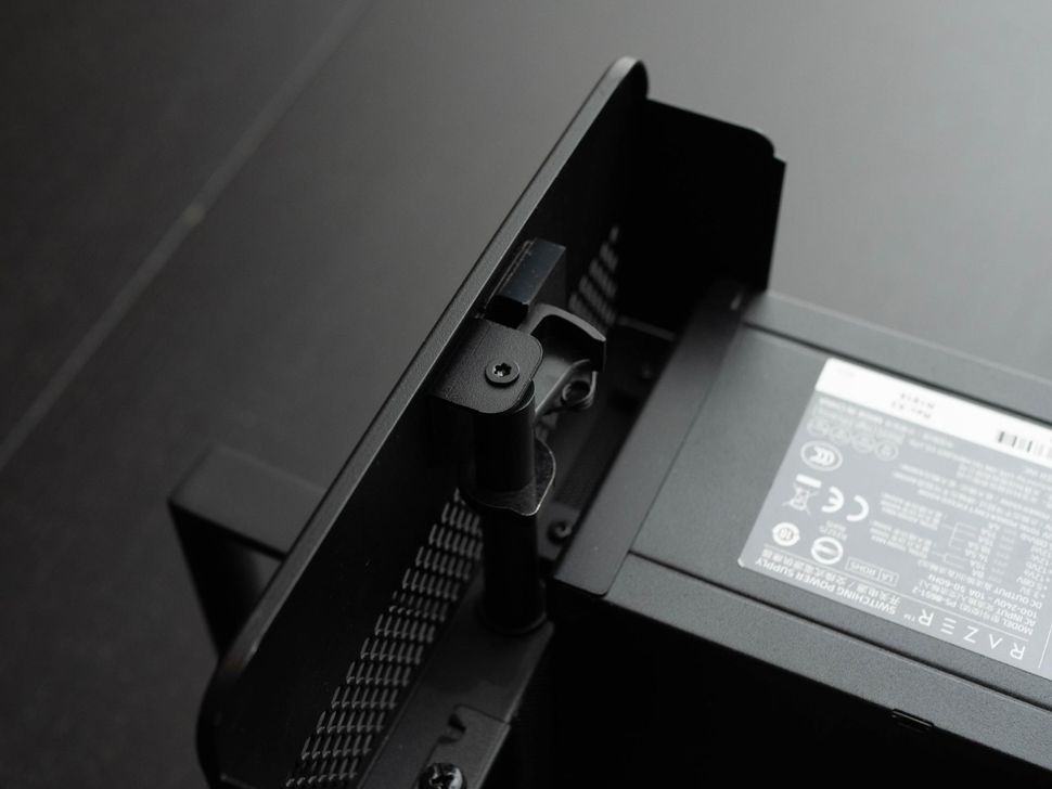 Razer Core X Review: Affordable eGPU Performance - Tom's Hardware | Tom ...