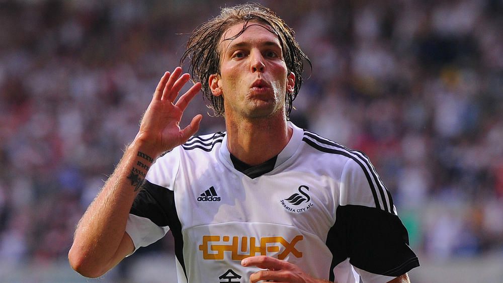 Injured Michu confirms retirement | FourFourTwo