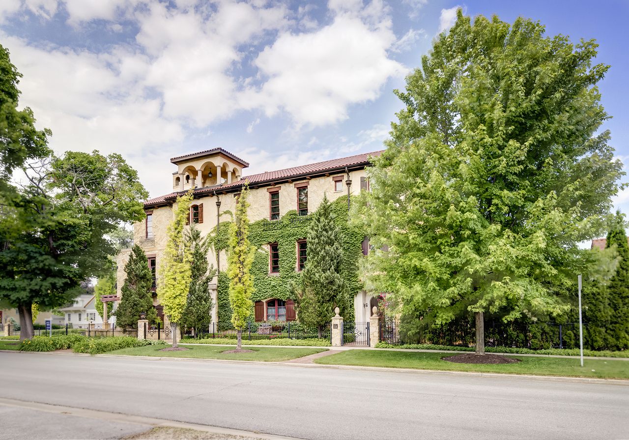 7 homes with secret hideaways you can buy right now | The Week