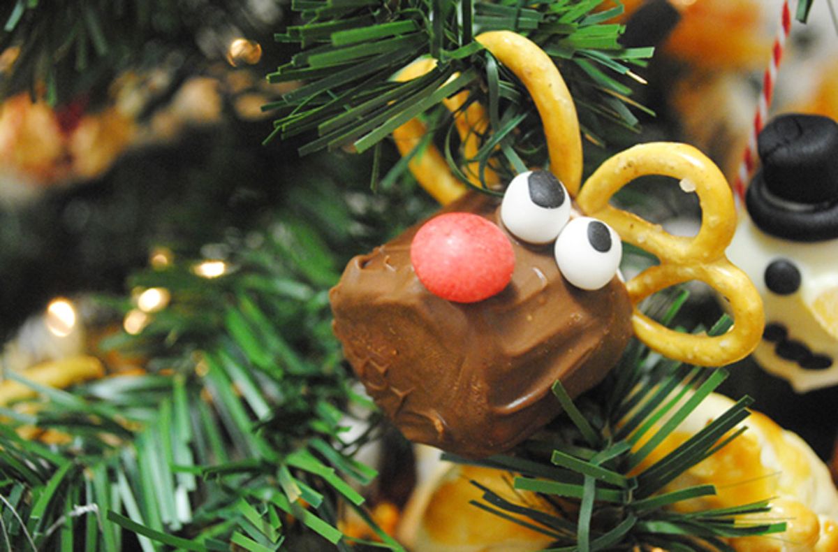 Rudolph marshmallow decorations | GoodtoKnow