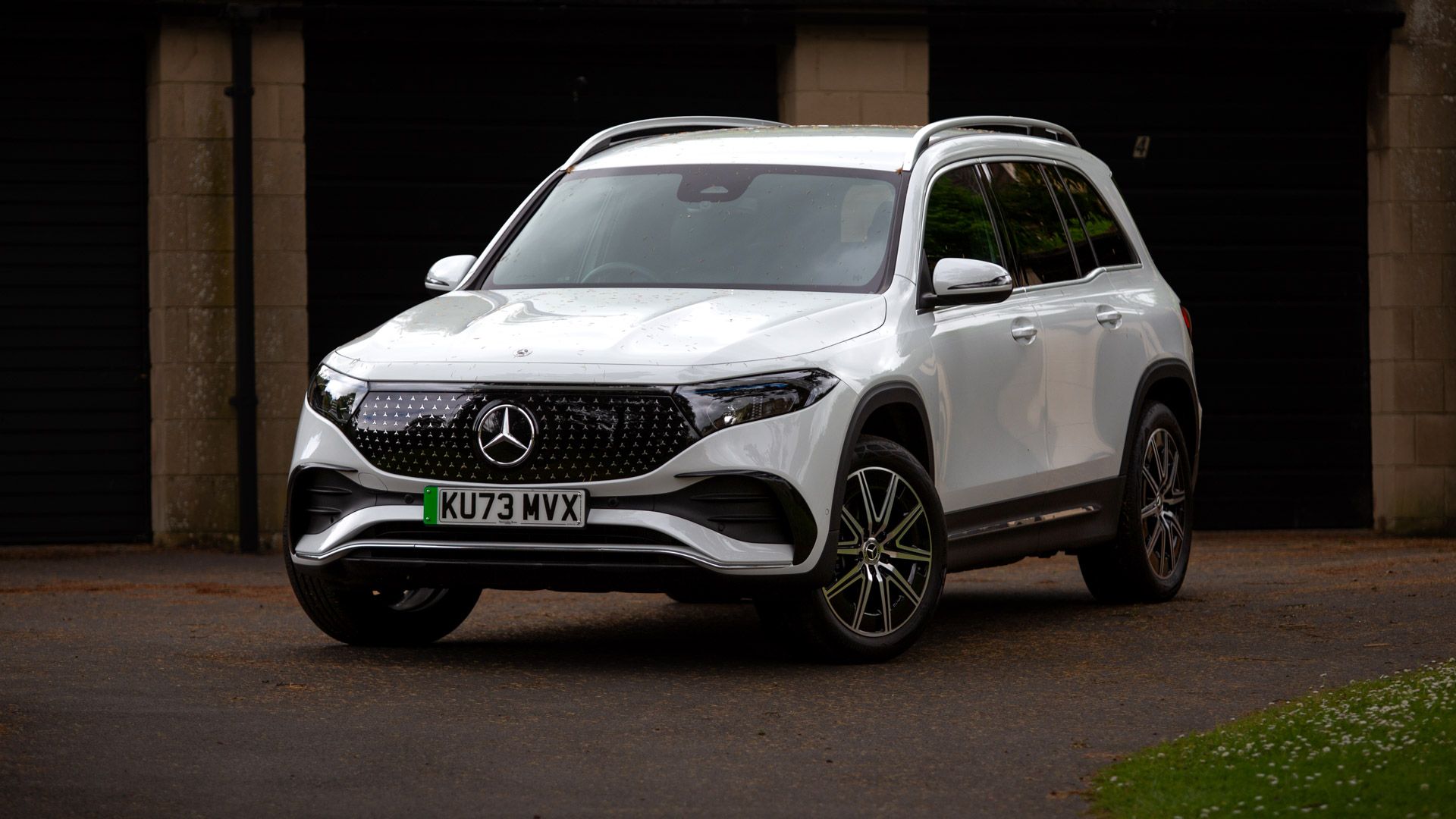 Mercedes-Benz EQB review: a practical 7-seater electric SUV | T3