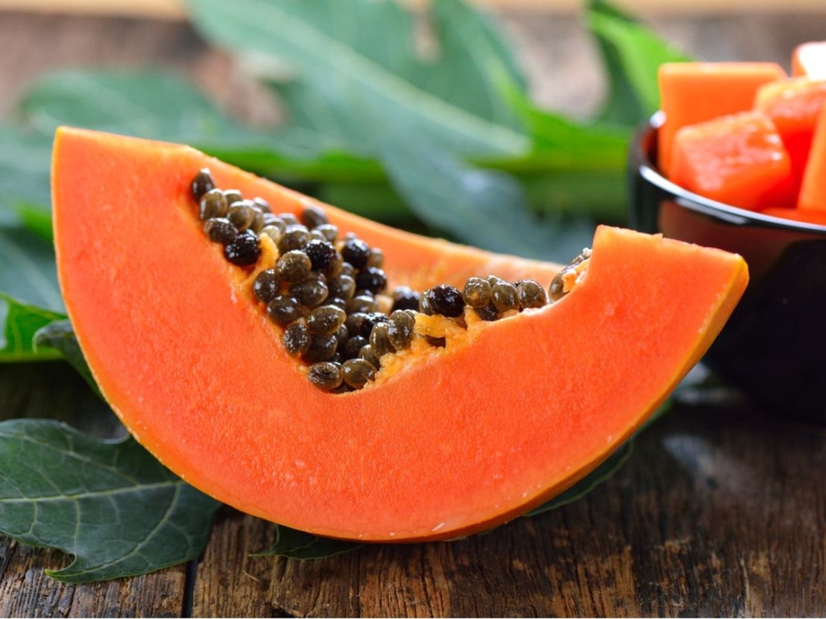 Using Papaya Fruit: How To Use Papaya Harvested From Your Garden | Gardening Know How