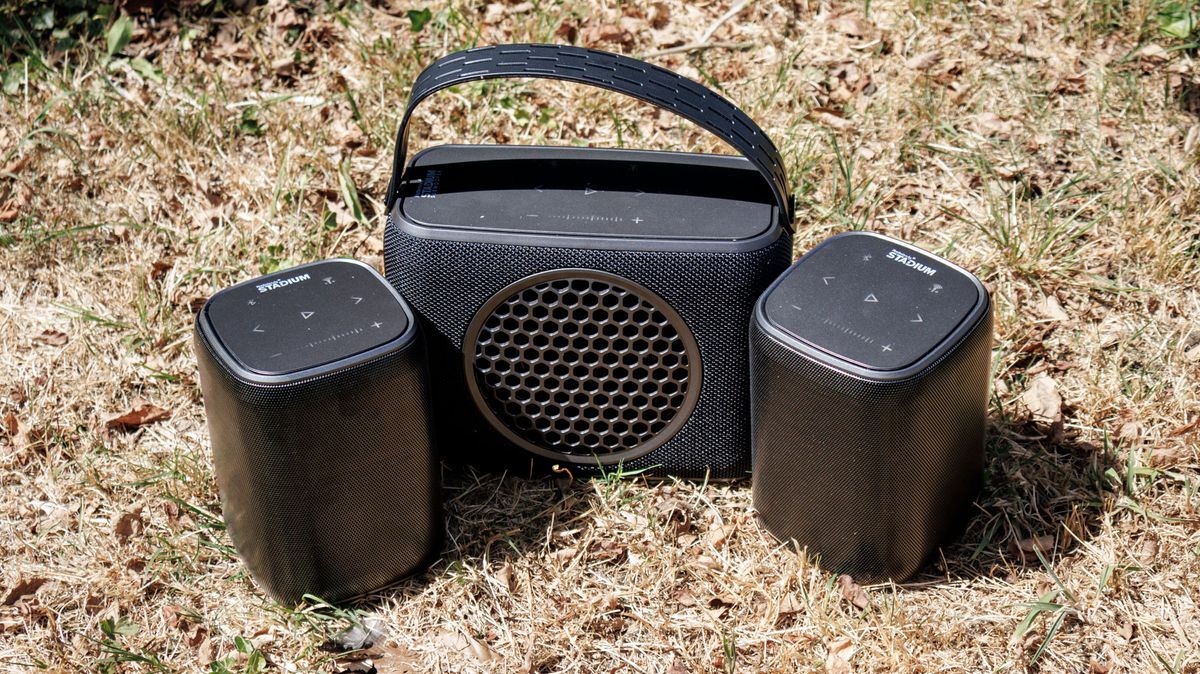I tested this outdoor speaker system and it's the biggest garden ...
