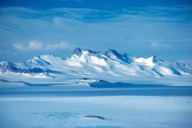 Images: Antarctic Odyssey - The Majestic Transantarctic Mountains ...
