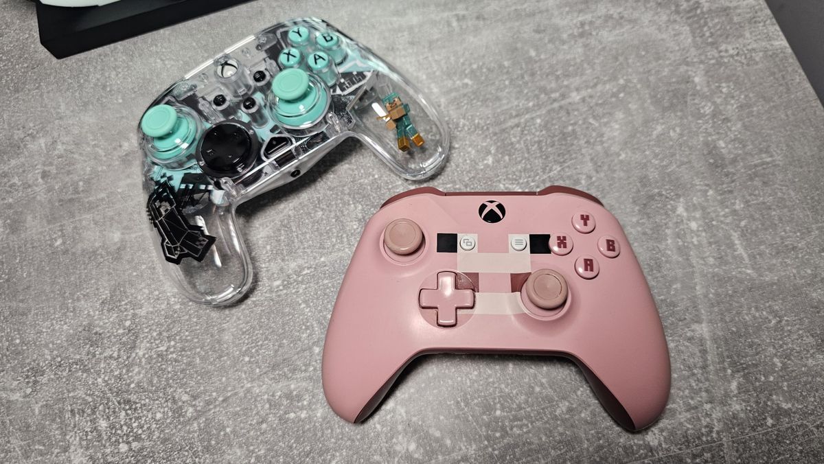 First look at the PDP REALMz wireless Minecraft Xbox controller ...