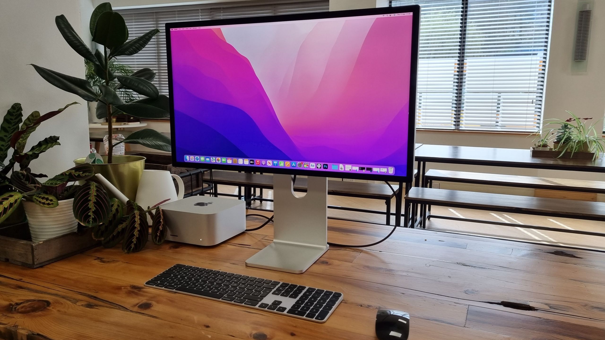 Best monitor for MacBook Pro 2025: Tested for Apple compatibility ...