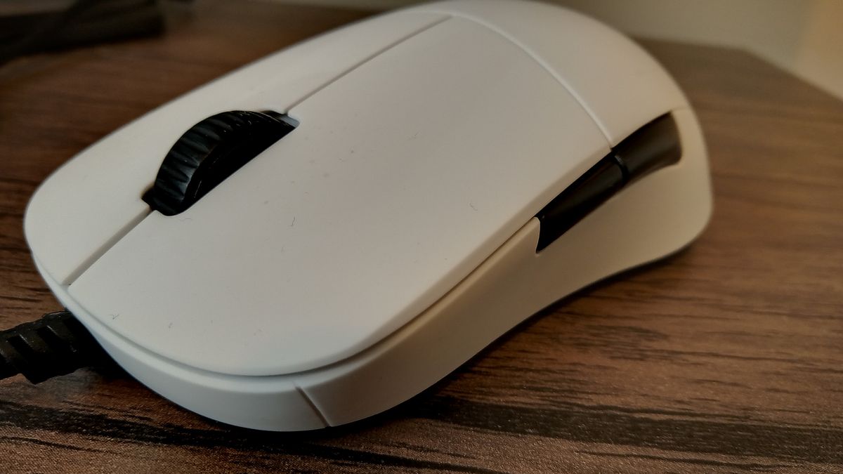 Endgame Gear XM1r gaming mouse review: light, simple, brilliant ...