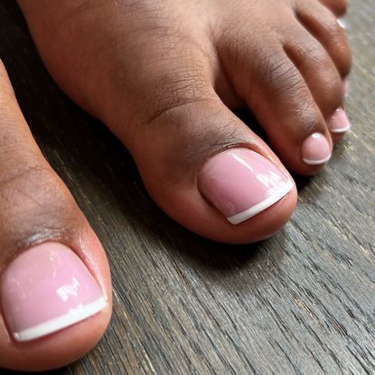 The Pink French Pedicure Will Be 2025's Biggest Pedi Trend | Who What Wear