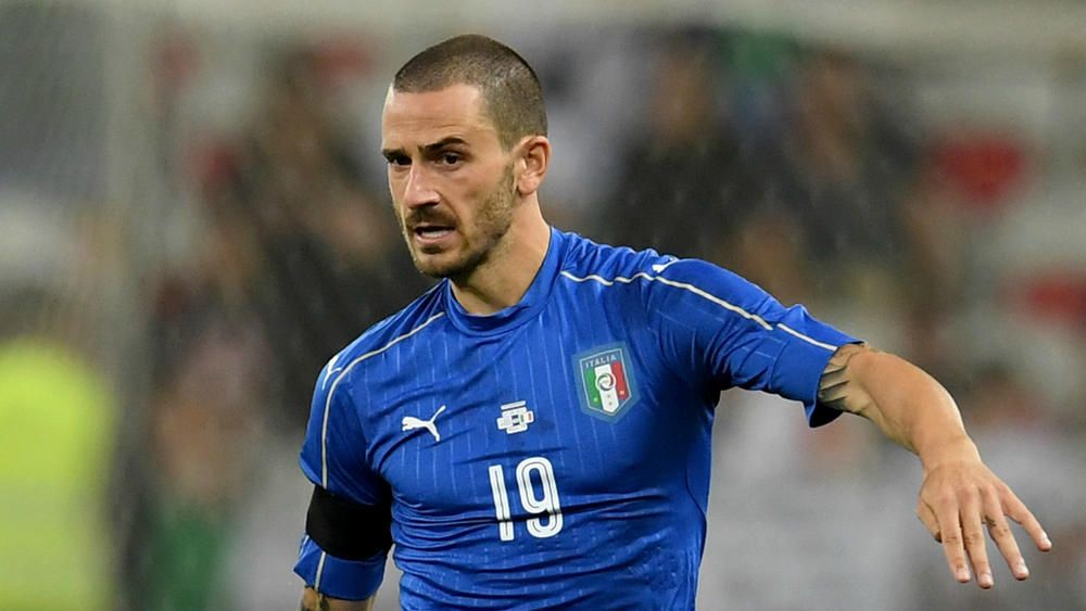 Montella: Coaching Bonucci at AC Milan a dream come true | FourFourTwo