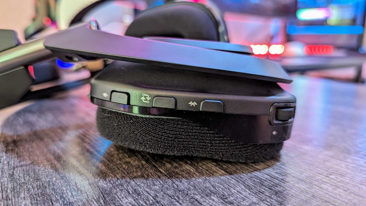 Logitech Astro A50 X review: A multiplatform headset for the hardcore ...