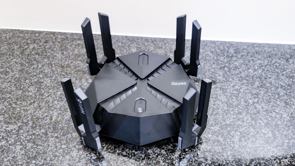 Reyee RG-E6 review: The budget gaming router to beat | Tom's Guide