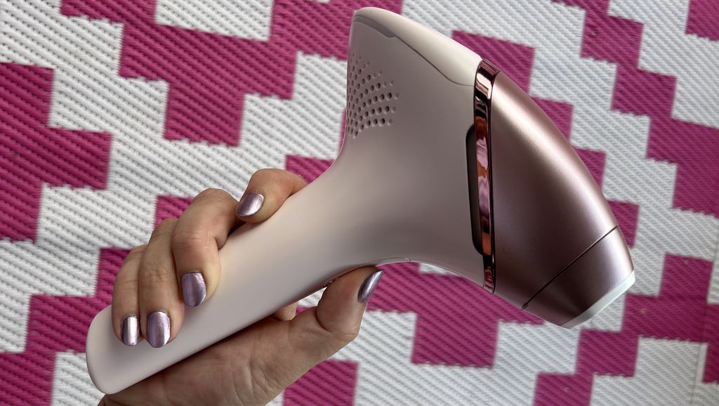 Philips Lumea IPL 9900 review: is this the GOAT of all IPL machines? | T3