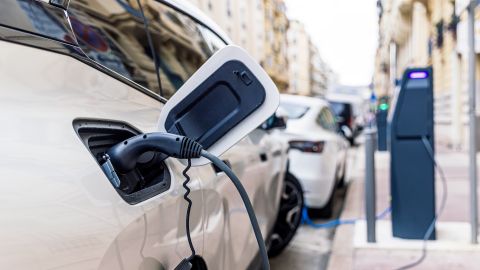 Electric cars: Facts about the vehicles that are reshaping road ...