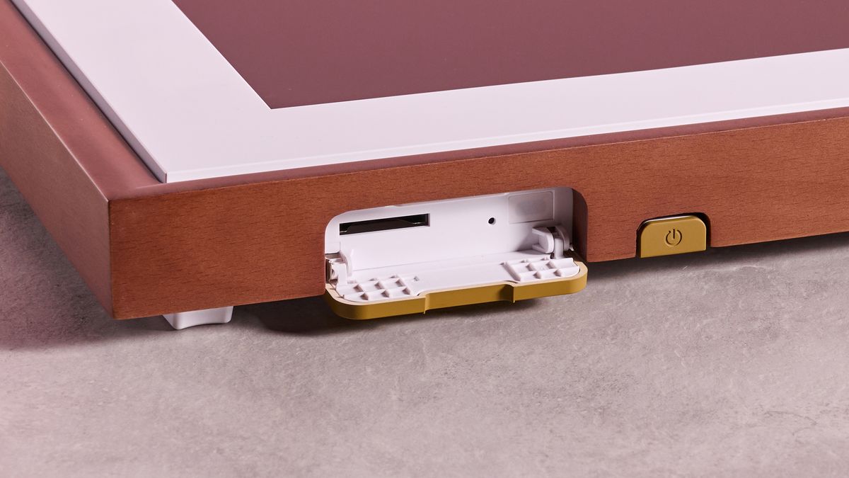 Netgear Meural Canvas II review: a huge-scale digital photo frame with ...