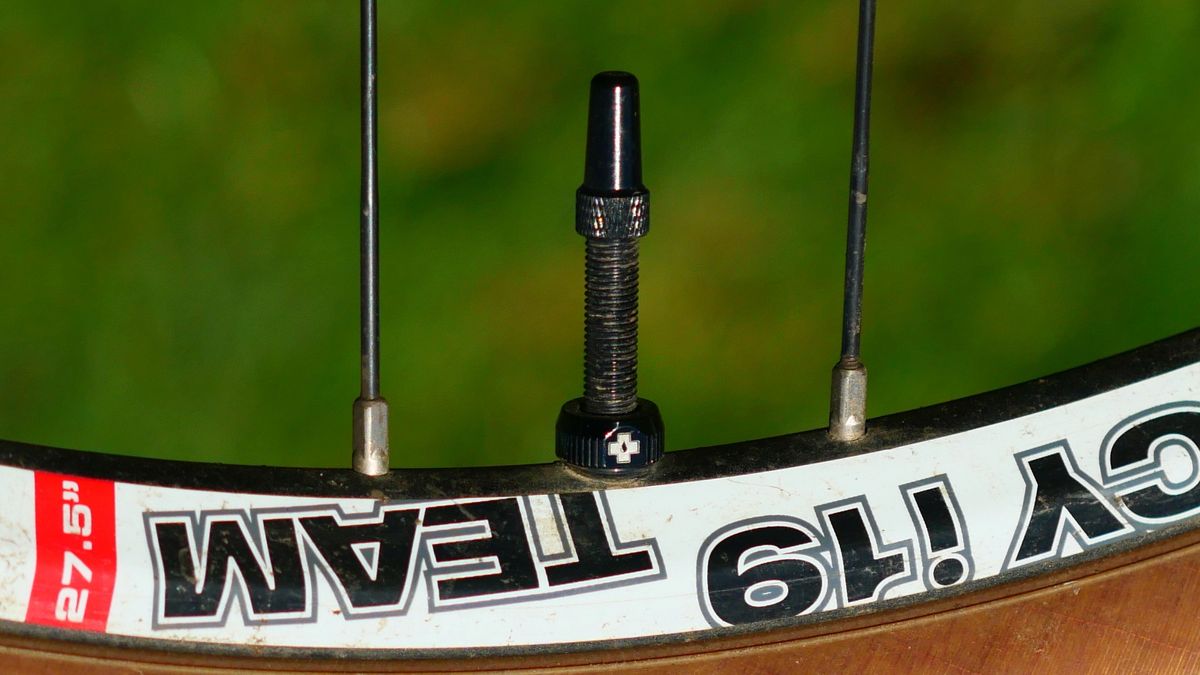 Best tubeless tire valves | Bike Perfect