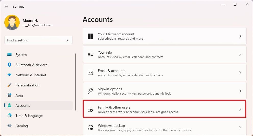 How to disable an account on Windows 11 | Windows Central