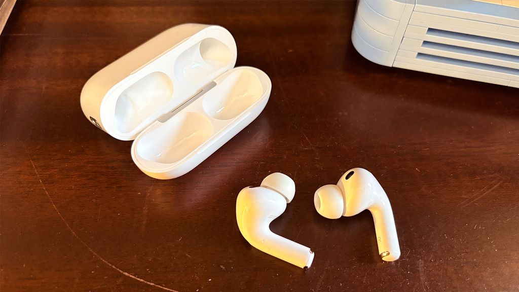 Looking to upgrade your wireless earbuds? Apple fans should grab the ...