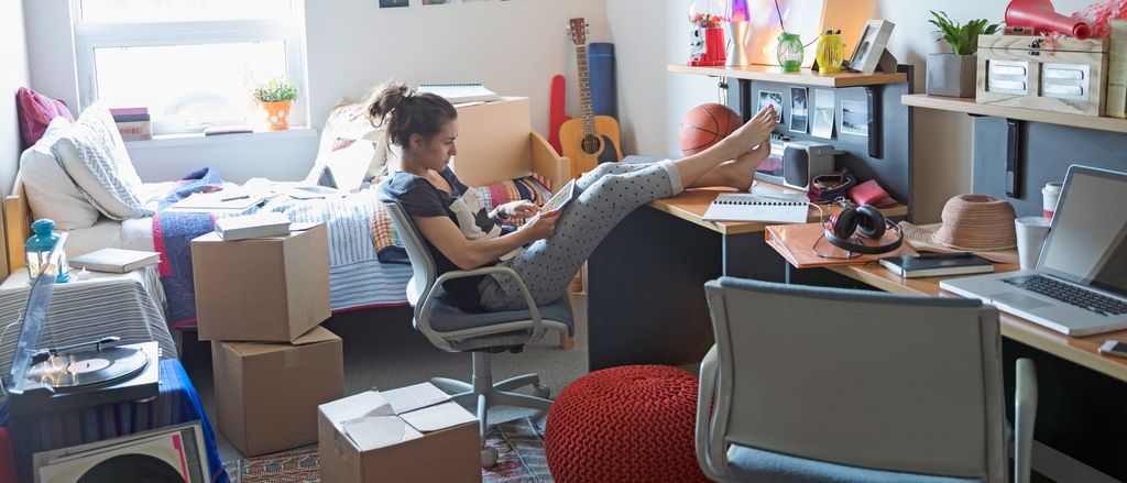 10 Great Smart Home Devices for Your Dorm Room | Tom's Guide