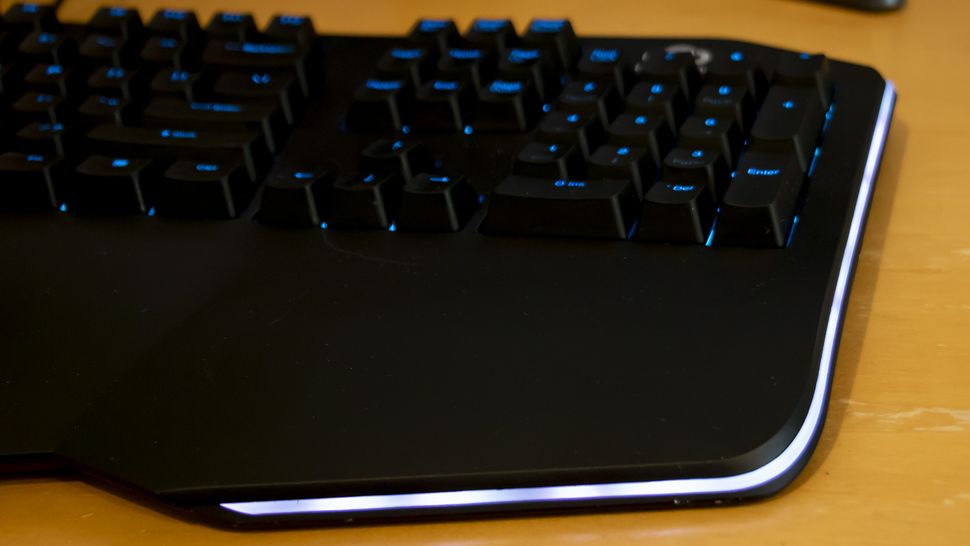 Cloud Nine C989 ErgoFS Mechanical Split Keyboard Review: Ergonomic ...