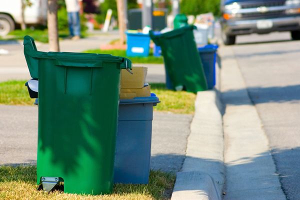 7 Everyday Toxic Things You Shouldn't Toss in the Trash | Live Science