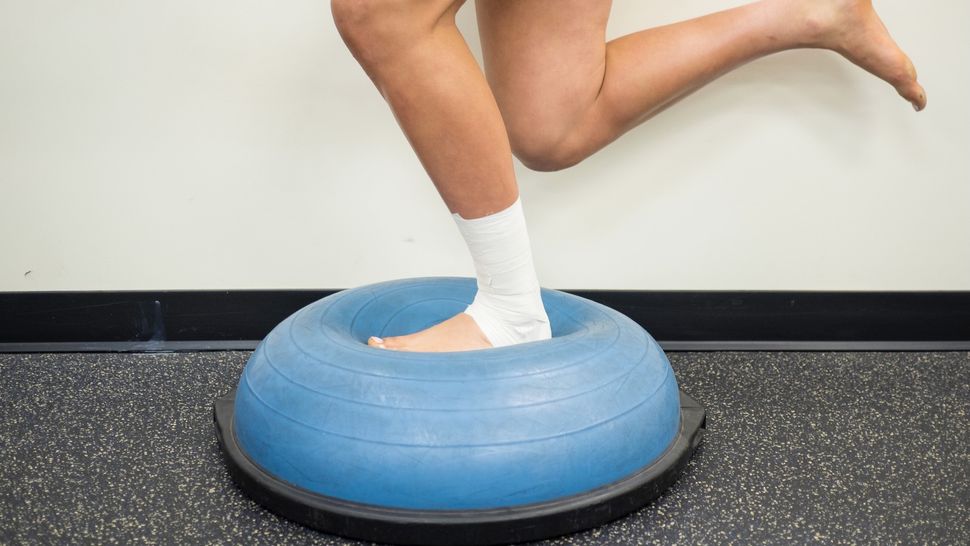 5 ankle strengthening exercises for runners | Advnture