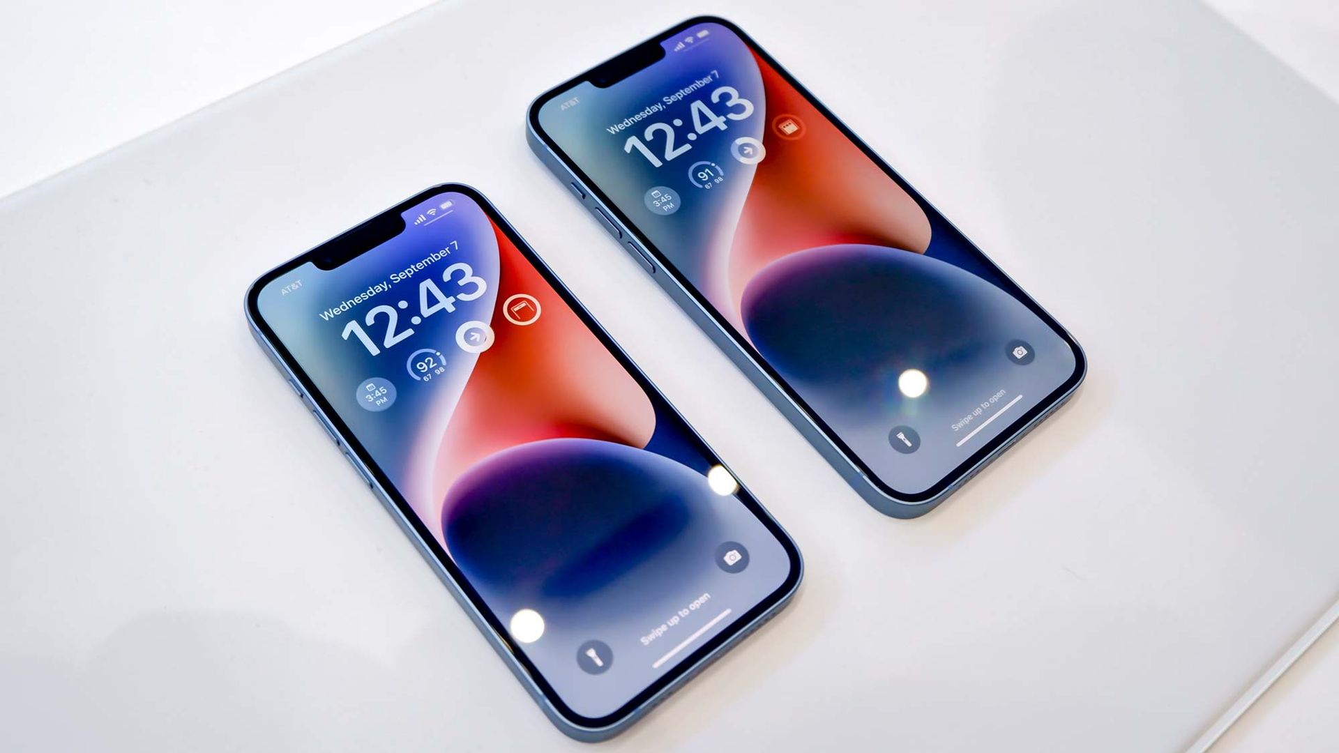 Should you finance your iPhone? Here’s how much you’ll pay each month ...