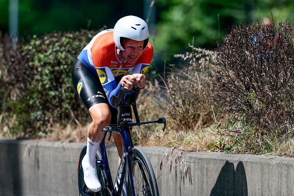 Daan Hoole dominates Dutch men's national time trial championships ...