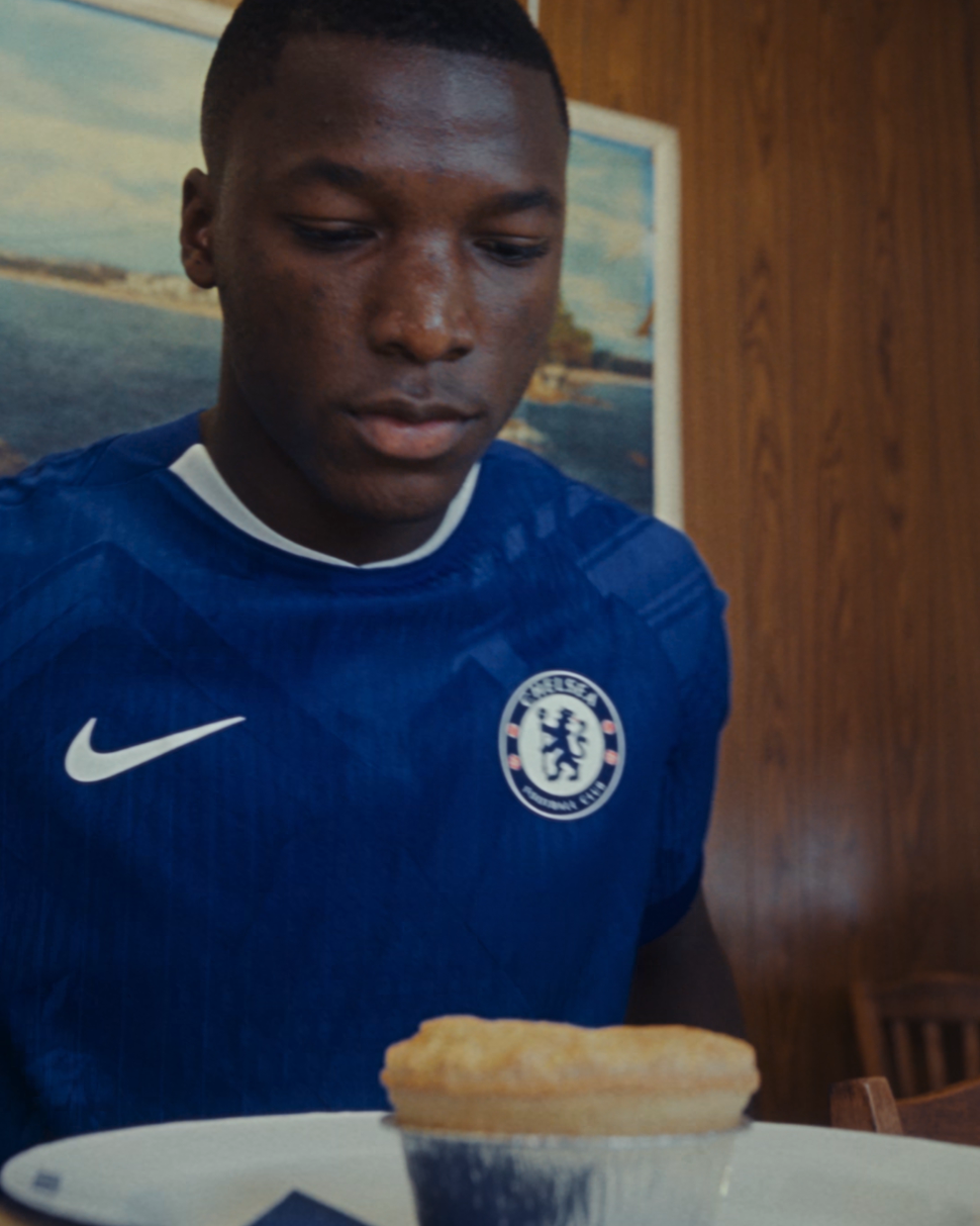 Wow: The Chelsea 2025/26 home kit is the Blues' best for YEARS ...