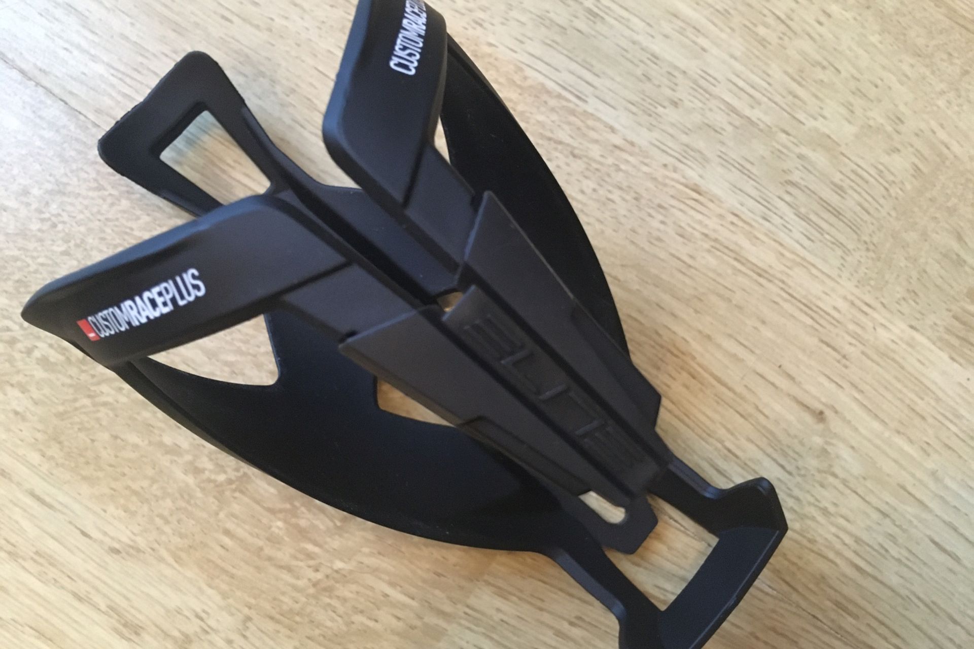 Elite Custom Race Plus bottle cage review | Cycling Weekly