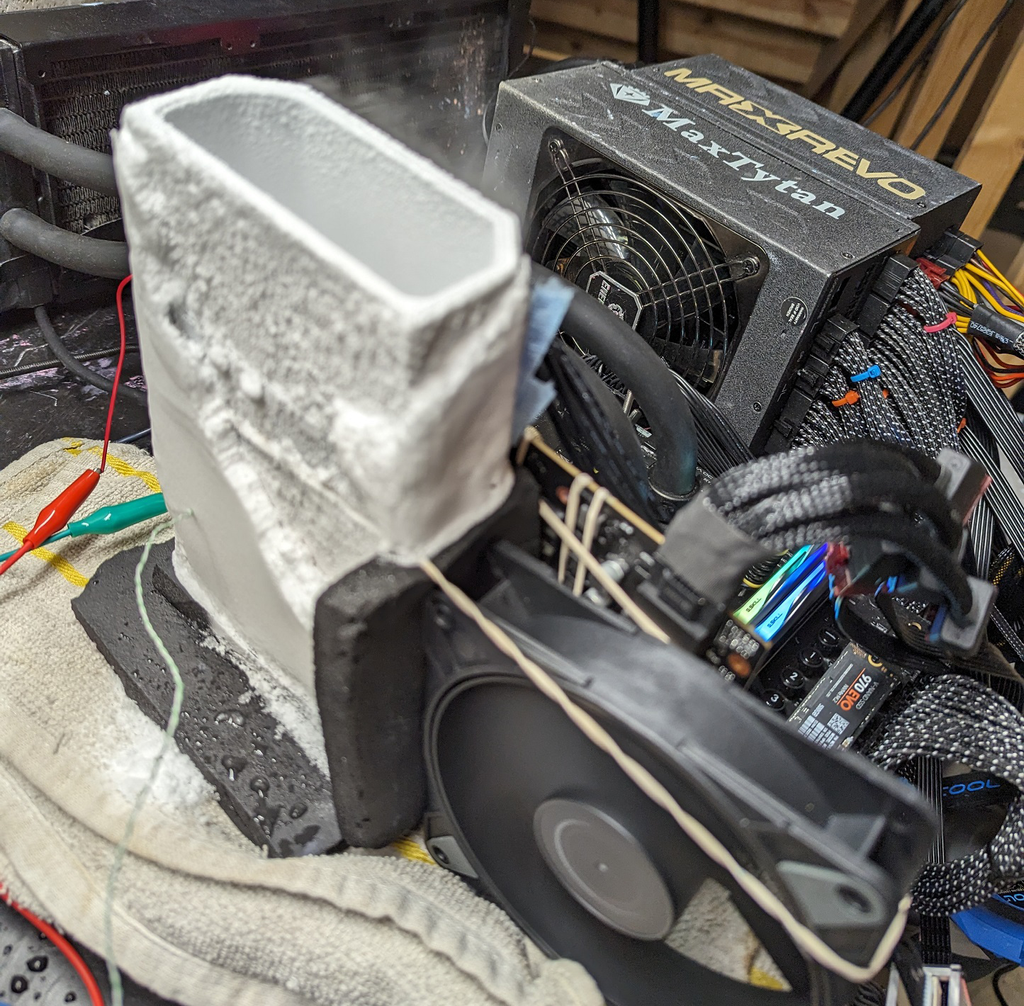 Overclocked RTX 4090 Conquers 4 GHz | Tom's Hardware