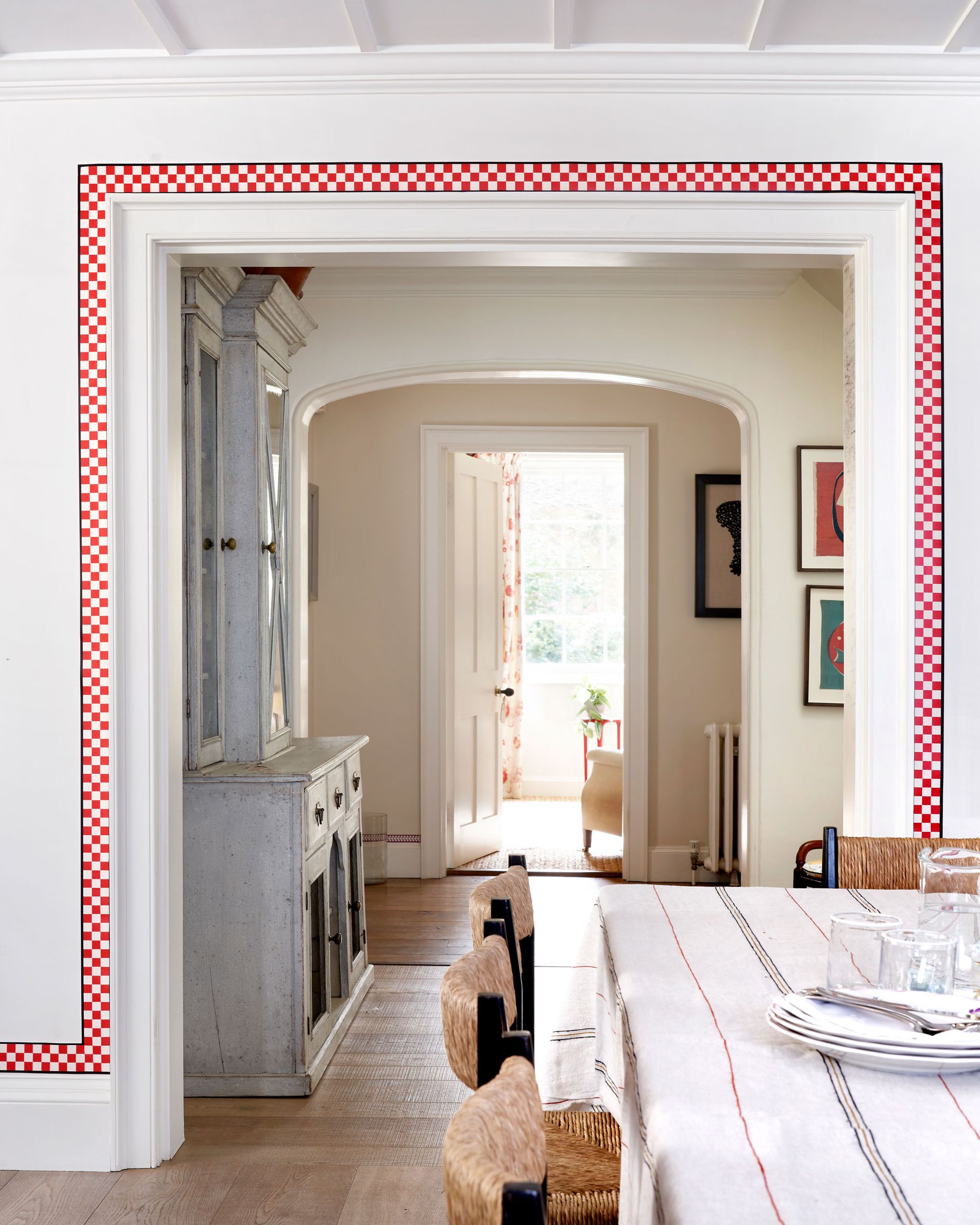 8 door trim ideas that prove attention to detail pays off | Livingetc