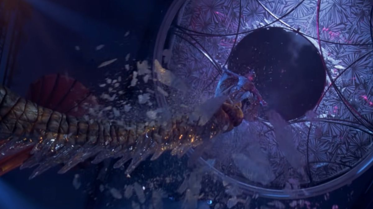 7 Epic Batman Entrances In A Batman Movie | Cinemablend