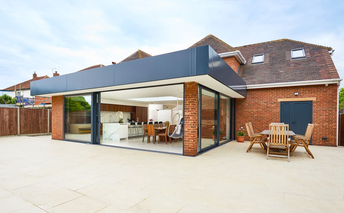 Building an Extension: How to Budget and Manage Your Project | Homebuilding
