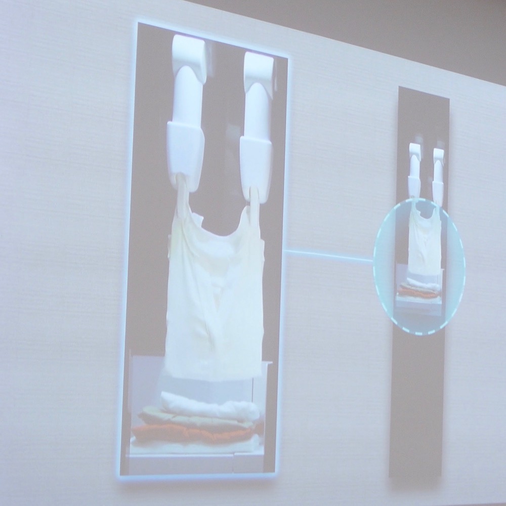 The Panasonic laundry robot washes, dries, folds and cleans your ...