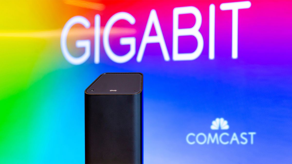 Comcast promises ultra-fast upload speeds of over 4Gbps with new device ...