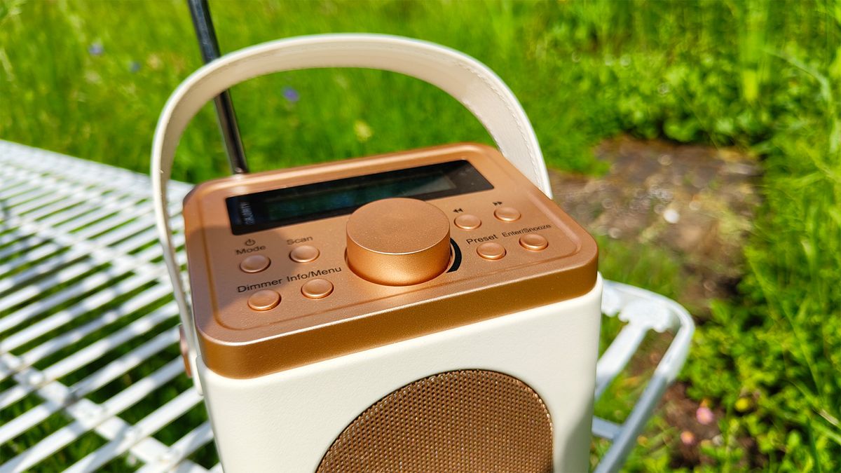 Majority Little Shelford review: a cheap and cheerful portable radio ...