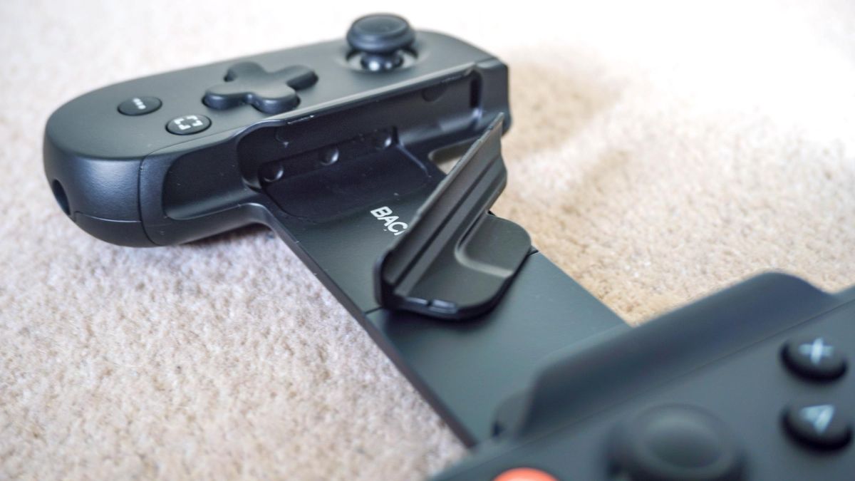 The 2nd generation Backbone One fixes my biggest gripe — perfectly ...