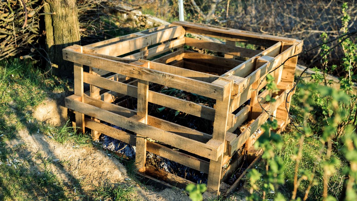 5 benefits of composting and how it can enrich more than your yard ...