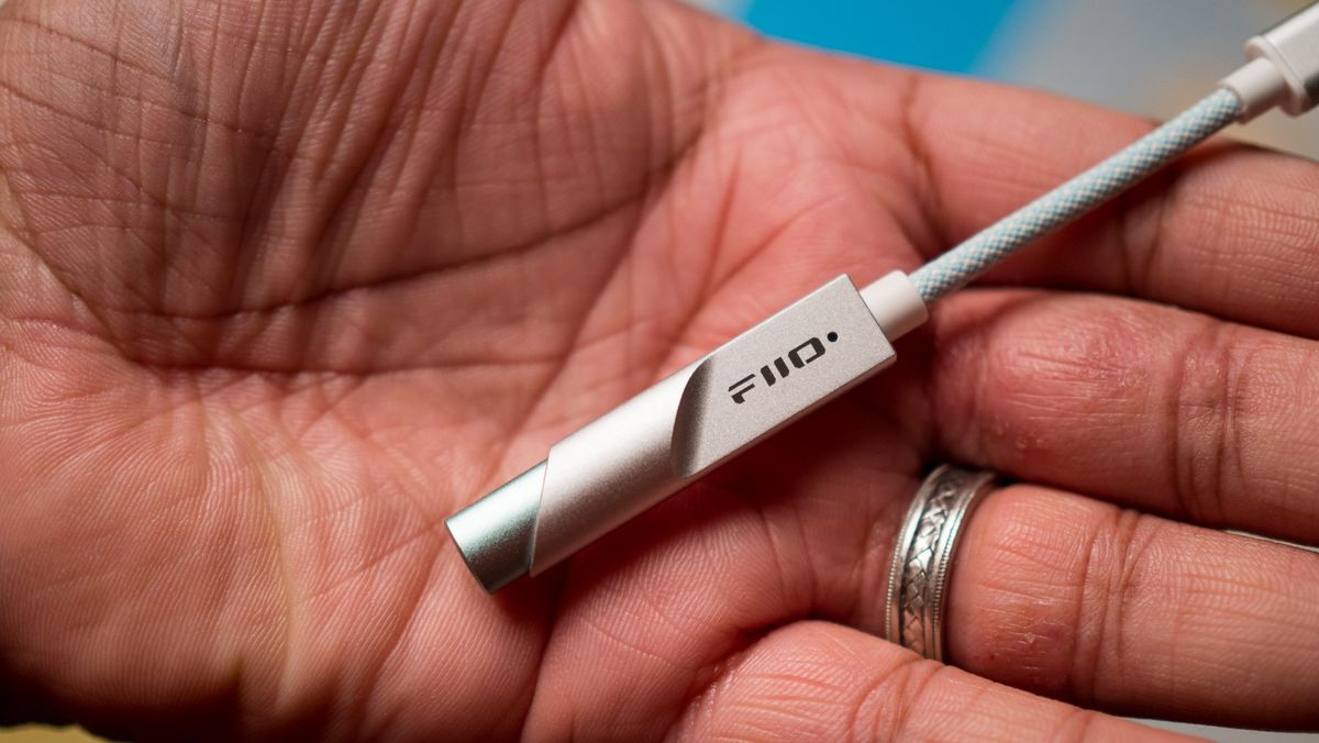 Fiio KA11 review: This $29 USB DAC is the best way to upgrade your ...
