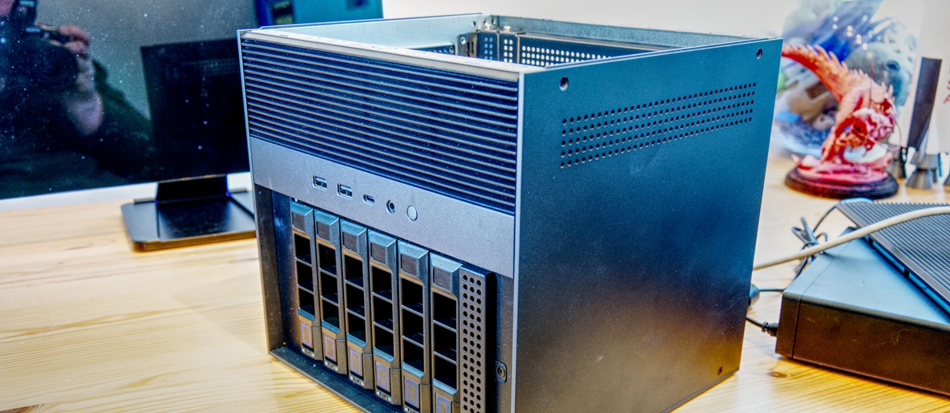 Hands on: ZimaCube | TechRadar