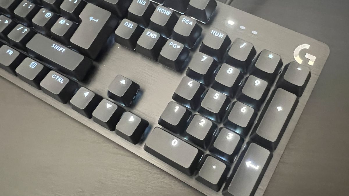 Logitech G413 SE review: "can't compete, even with its own predecessor ...